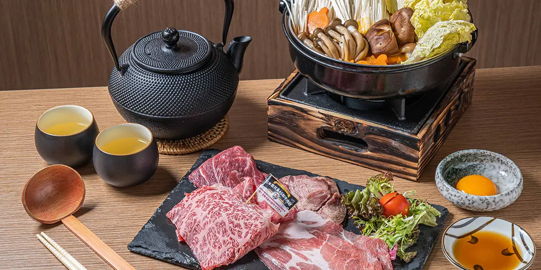 [For 2]Japanese A5 Wagyu Beef Sukiyaki Set for Two [Service Charge ...