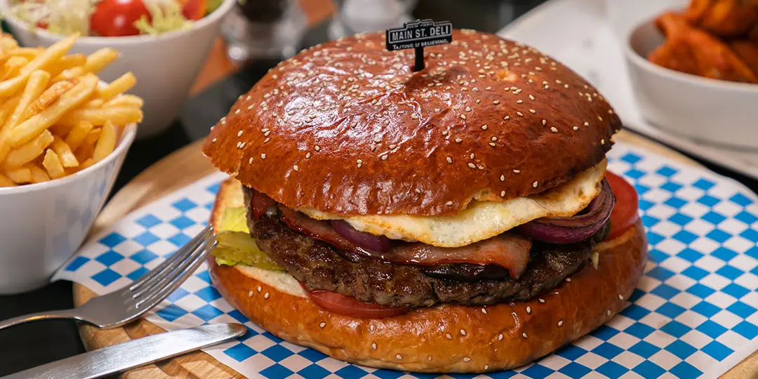 [For 4][Sun-Thu] Classic New York Combo MONSTER Burger & Wings Set ...