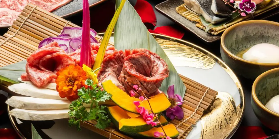[For 2] Valentine’s Day Premium Japanese Yakiniku Set Menu [Service ...