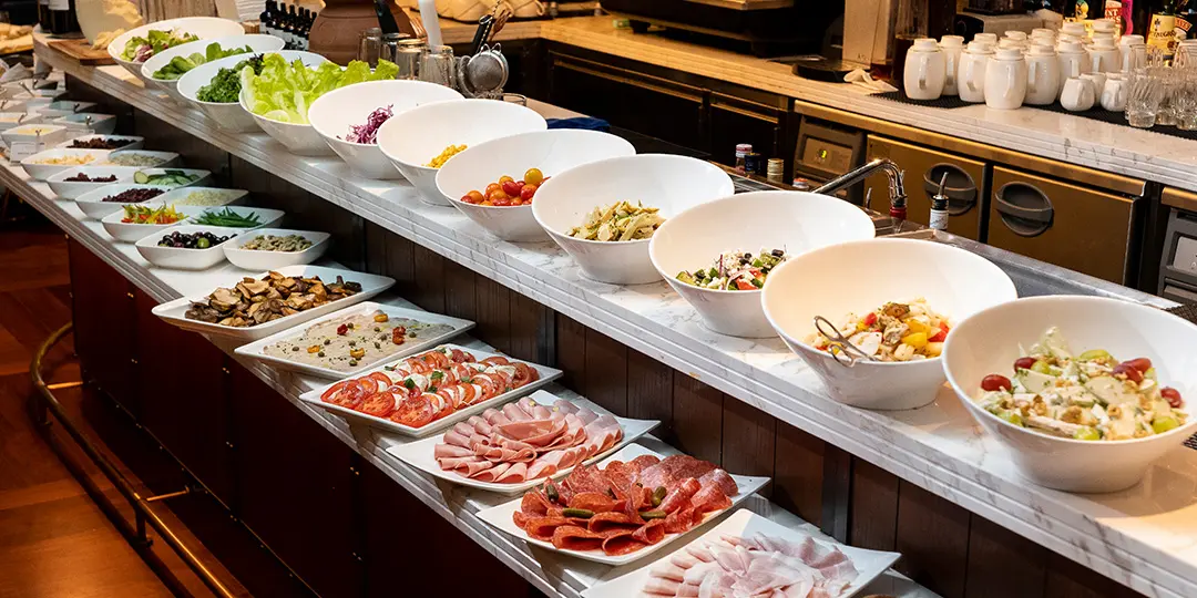 [For 1][Mother's Day]Italian Seafood Semi-buffet Lunch [Service Charge ...