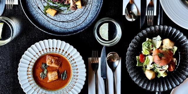 $108 Lunch Salad Bar & Desserts | Mojo Bistro in central Hong Kong ...